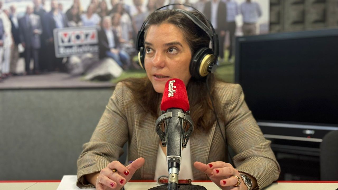 Inés Rey defiende la humanización de las Casas de Franco, en A Coruña ...