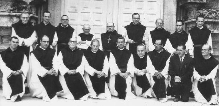 Sobrado, 50 años del retorno de los monjes