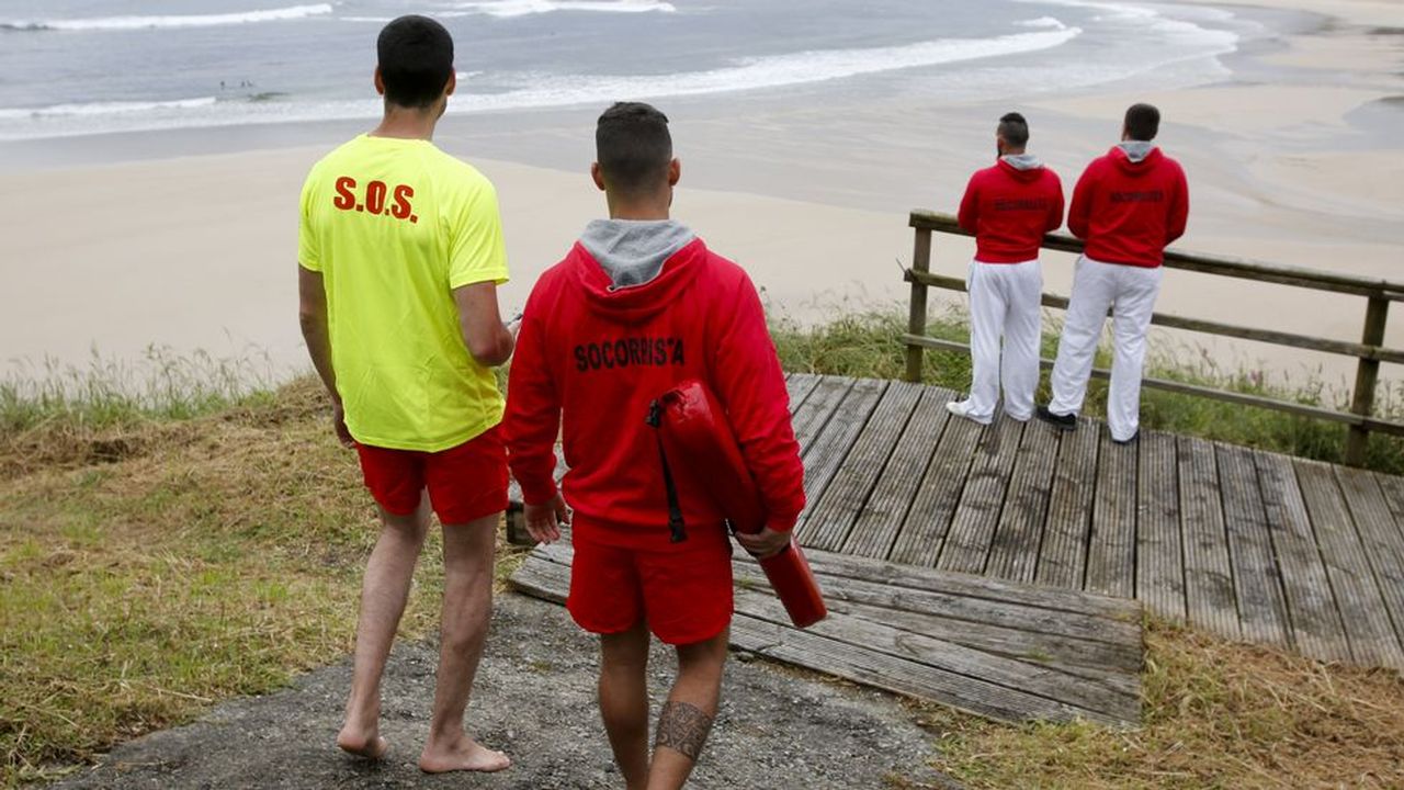 Playas desiertas, calles inundadas