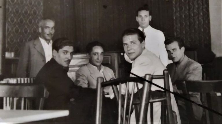 Cafés y cenas al estilo americano que hicieron de Monforte epicentro de ...