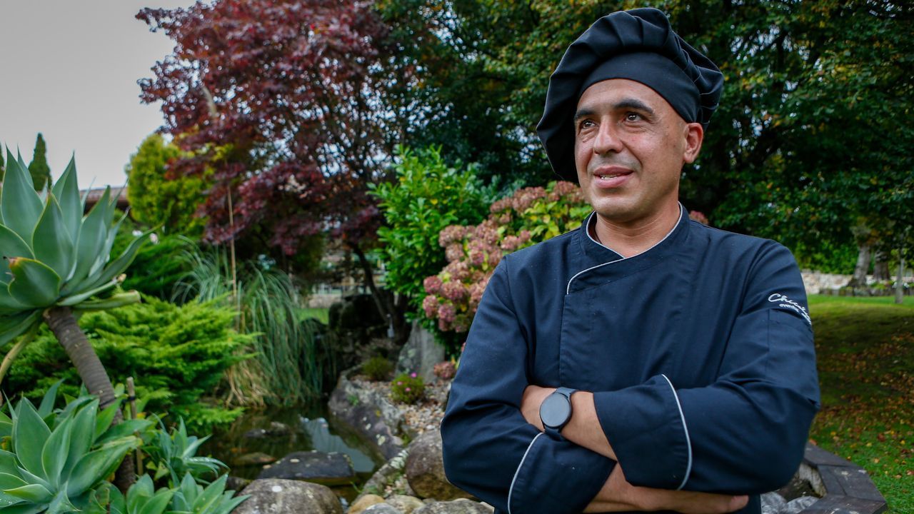 Javier Fernández, chef: «En El Bulli aprendín a facer cremas imposibles»