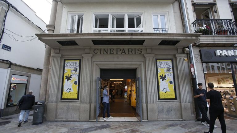 El Cine París de A Coruña reabre con un acto de arte y gastronomía dentro del Festival Intersección
