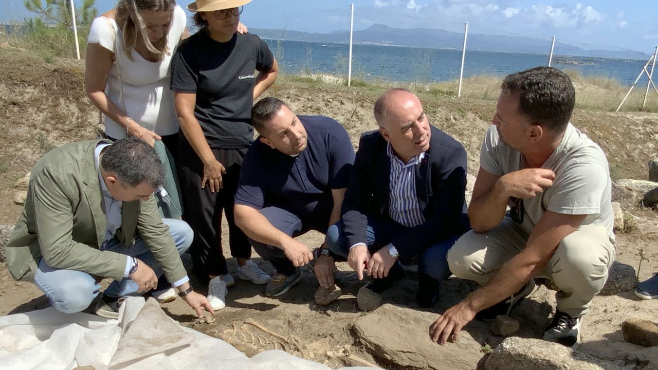 Adro Vello saca a relucir nuevos restos romanos y esqueletos intactos