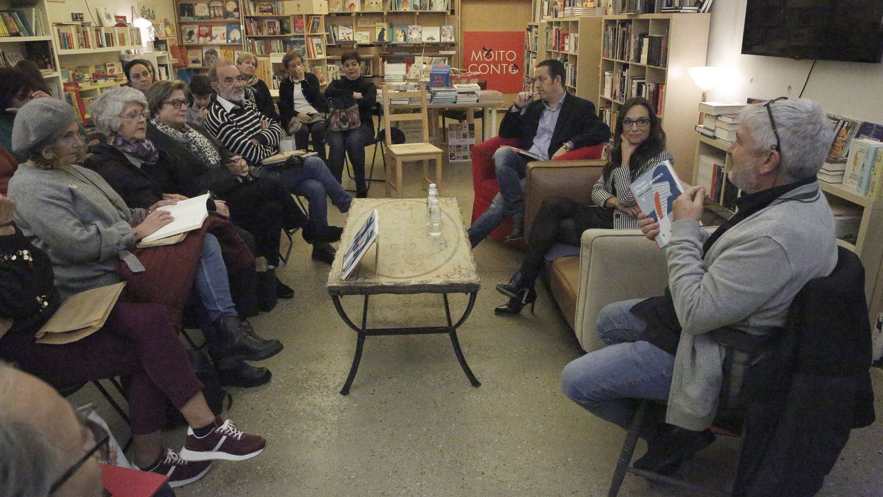 María Canosa presentó su nueva novela en A Coruña