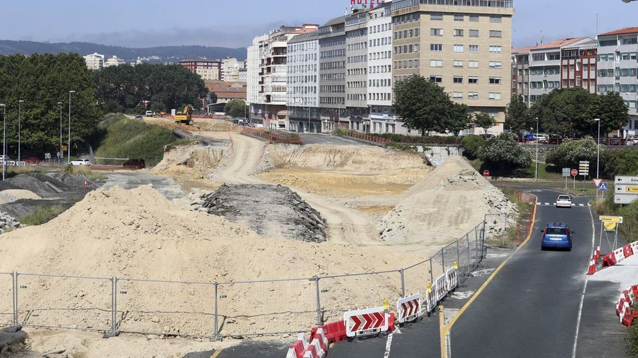 Un laberinto de obras y desvíos para llegar a Ferrol: «Es un caos, cada ...