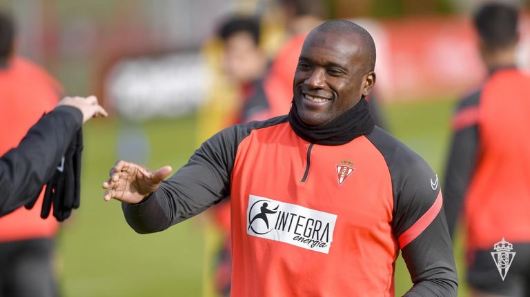 La reacción de Babin cuando el Oviedo quiso ficharle: «¡Me mata mi madre!»