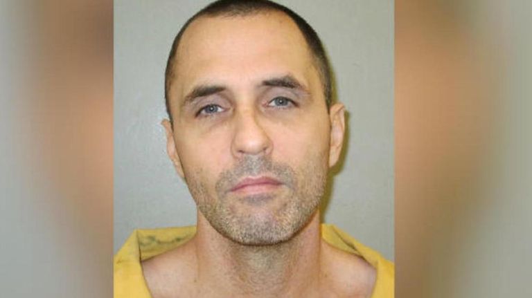 Un preso se fuga de una prisión de máxima seguridad gracias a la ayuda ...