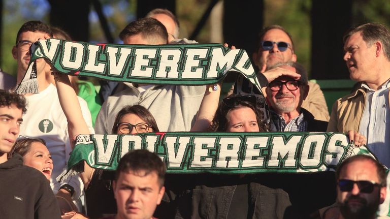 La grada de A Malata, fiel reflejo de las aspiraciones del Racing