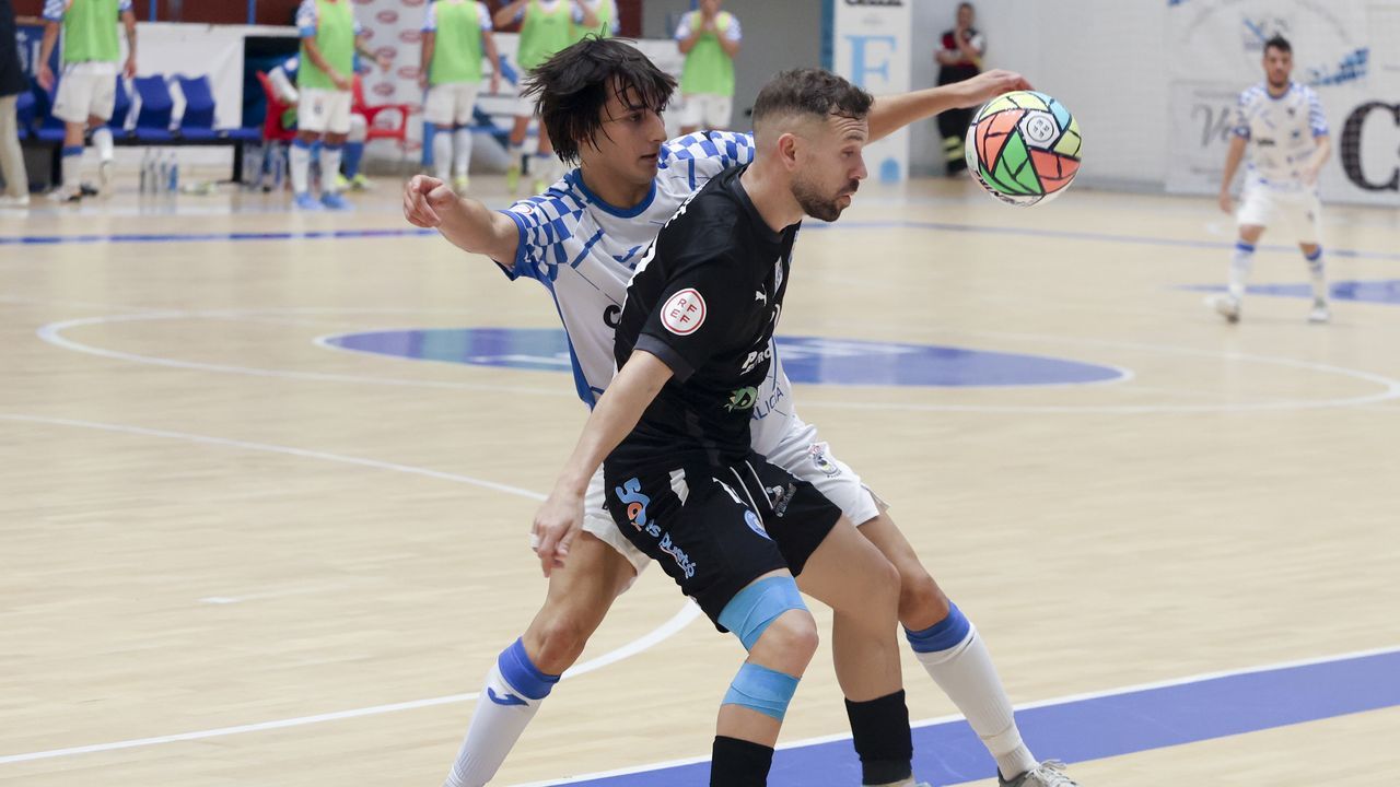 O Parrulo vence al Ibiza y suma sus primeros puntos en la liga, (6-2)