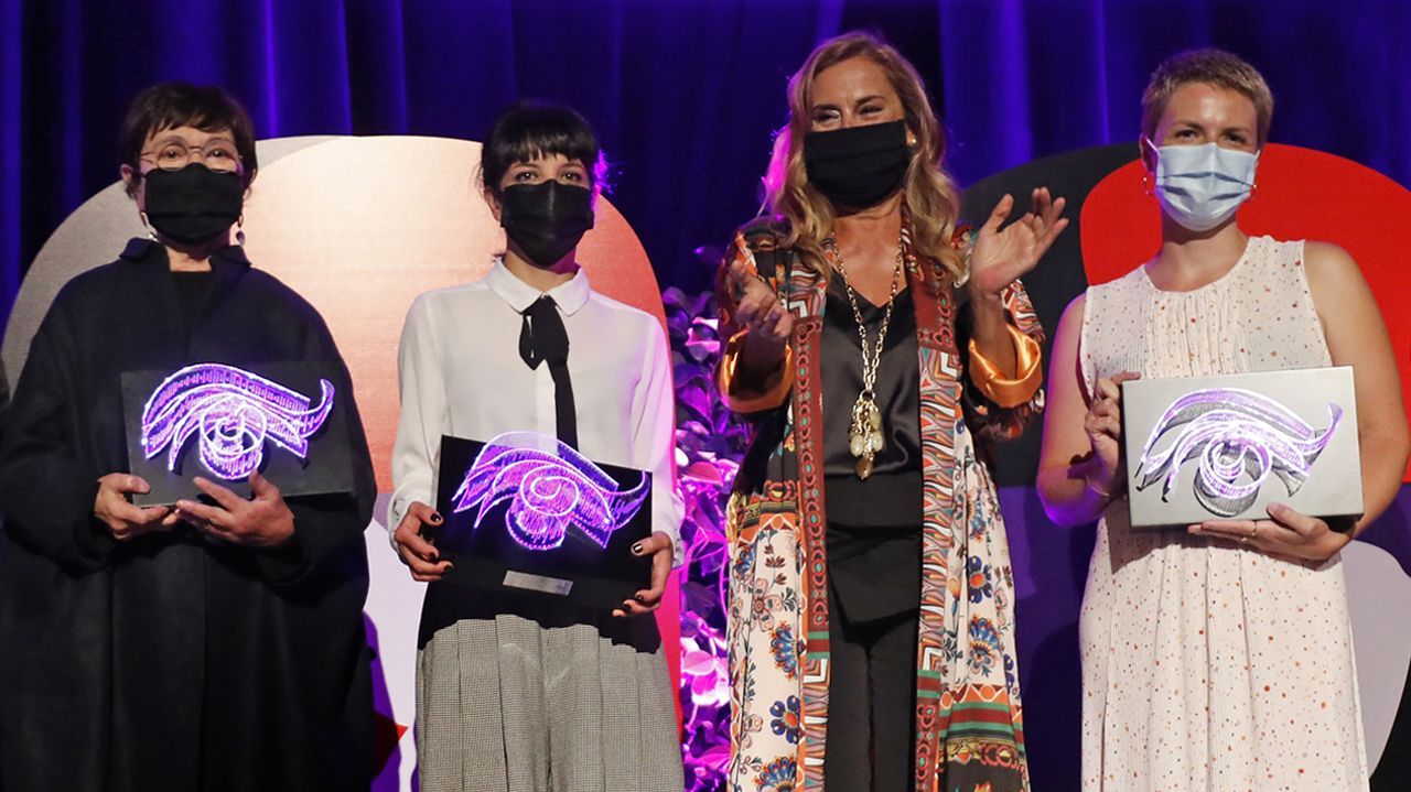 Margarita Ledo, Sonia Méndez y Noemí Chantada, premios «Mulleres no Foco»