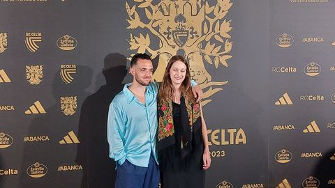 El himno del centenario de C. Tangana, «de todos y de siempre, como el ...