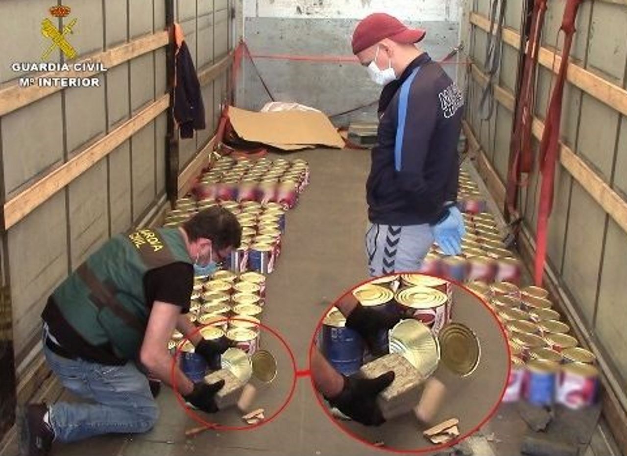 Desarticulada una organización criminal que transportaba droga a ...