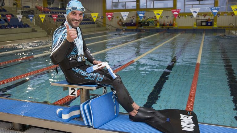 Natación con Aletas / Apnea estática......