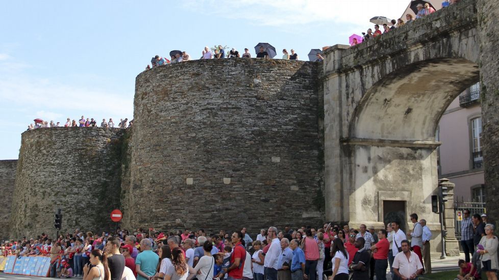 La Muralla de Lugo, en los 10 mejores restos romanos para National ...
