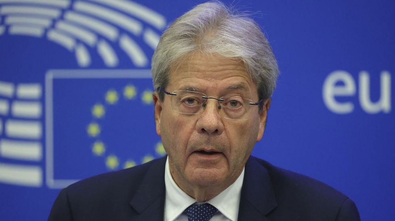 Bruselas mejora al 2,4 % su previsión de crecimiento del PIB de España pero recorta al 1,7 % la ...