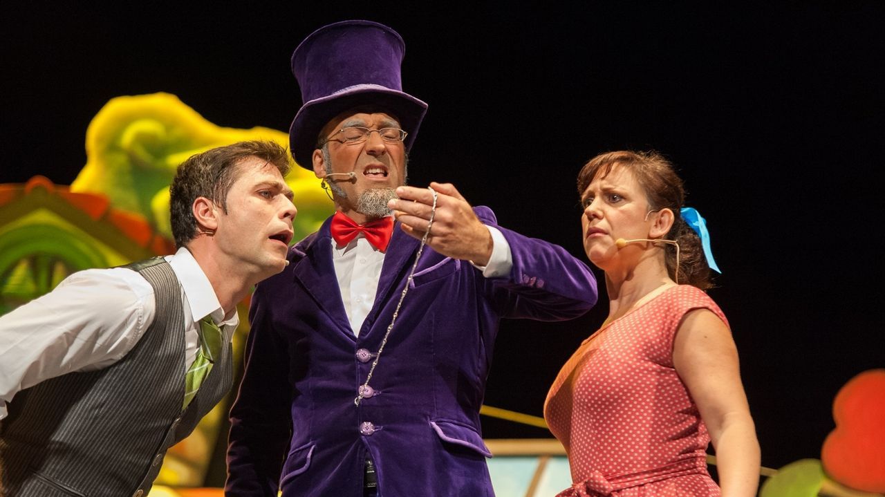 El «Rubicundo» de Teatro dos Ghazafelhos aterriza en Ferrol