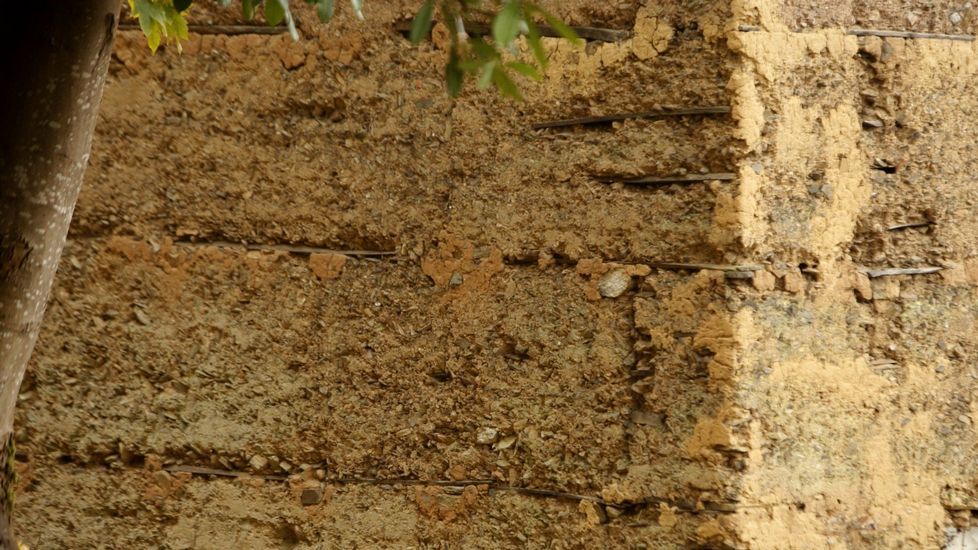 El tapial, una técnica constructiva protegida que ya nadie sabe realizar