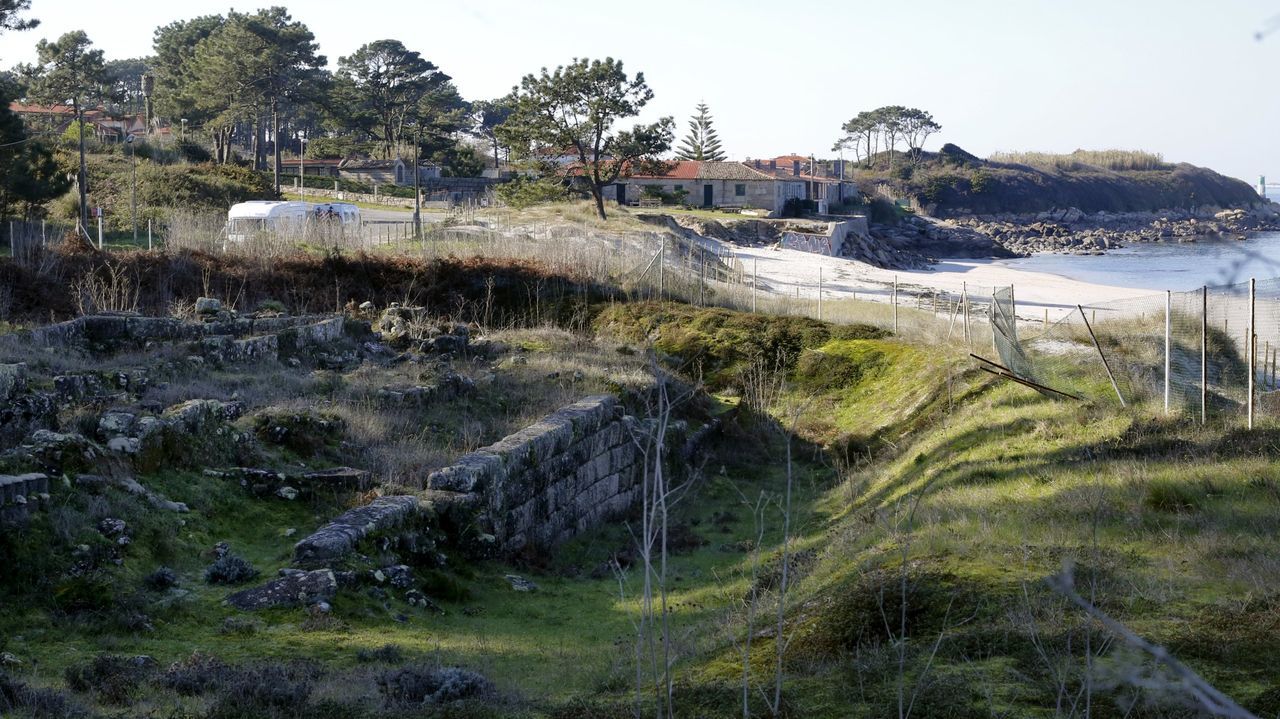 Día histórico para O Grove: Adro Vello xa é unha zona arqueolóxica ...