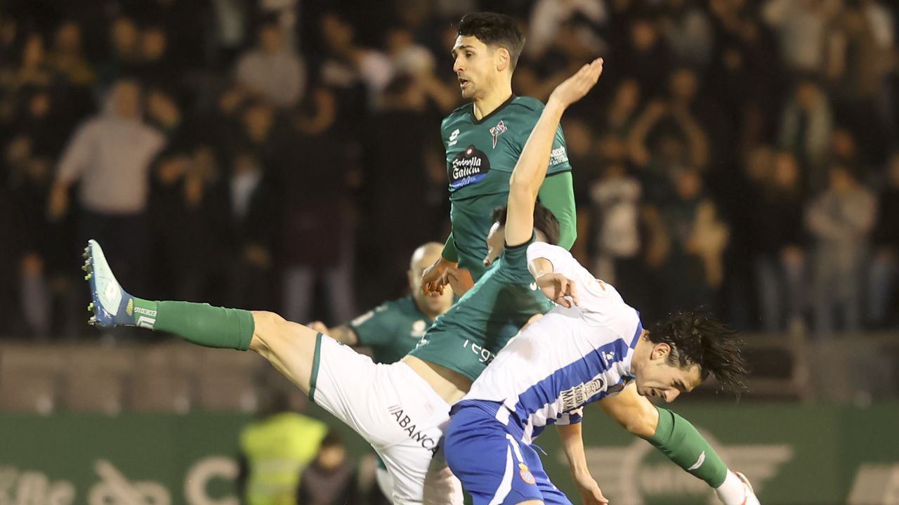 Si cada uno de los jugadores del Racing baja un 10 %, el equipo se ...