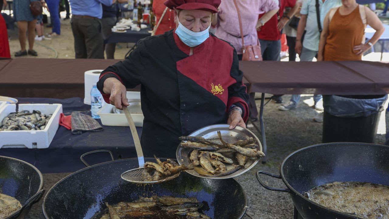 La Festa da Troita de Oroso trae hoy música, deporte y artesanía