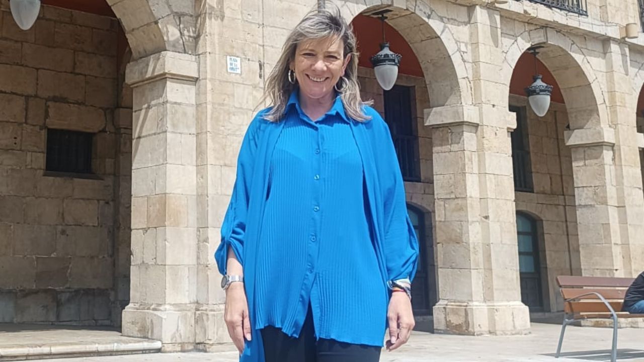 Esther Llamazares, candidata del PP a la alcaldía: «Avilés está lejos ...