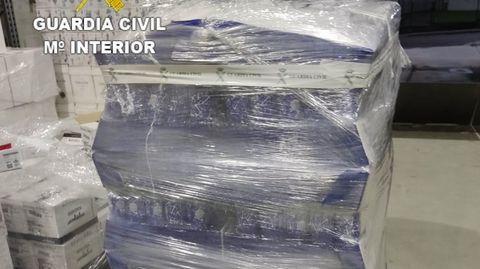 La Guardia Civil de Noia aprehende mil litros de bebidas alcohólicas en ...