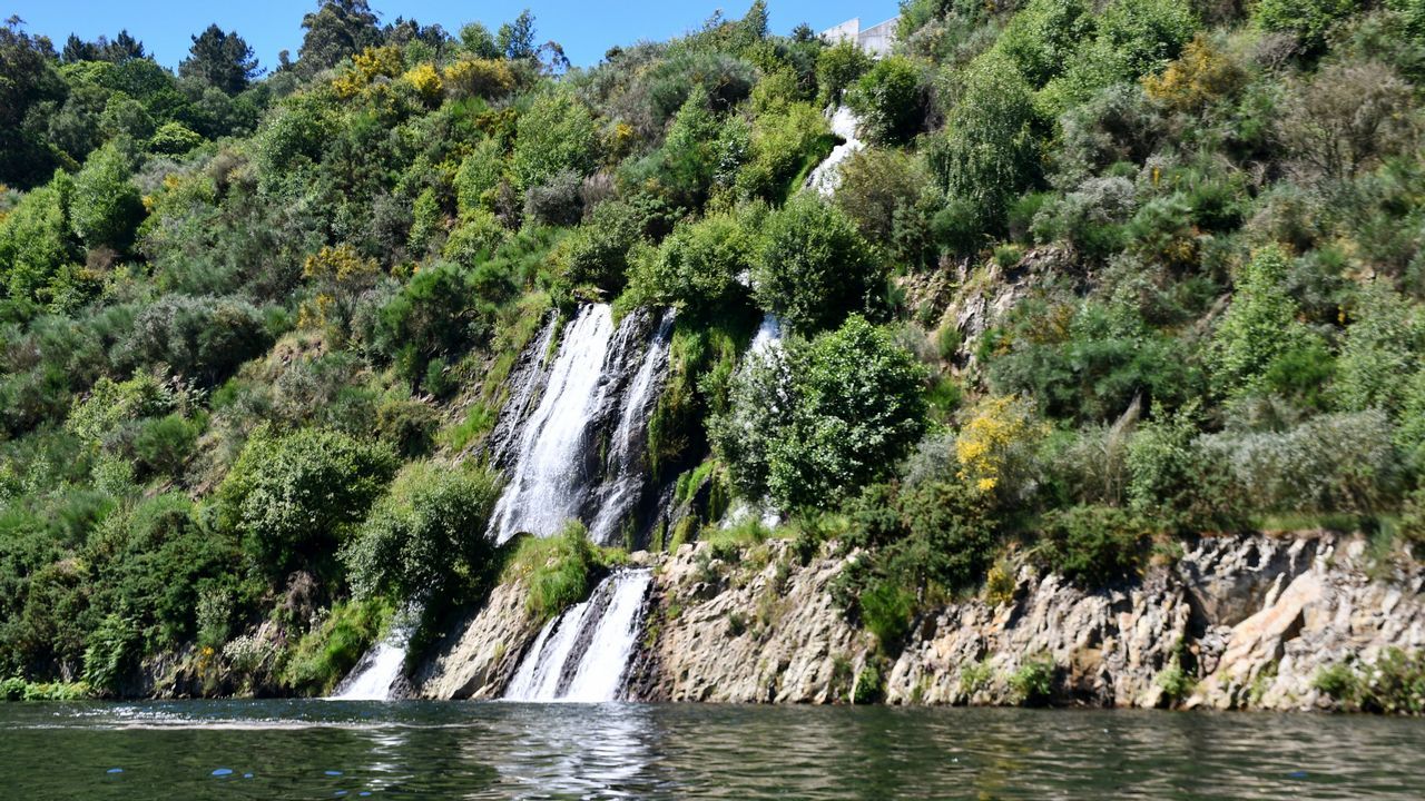 El lago azul de Cerceda
