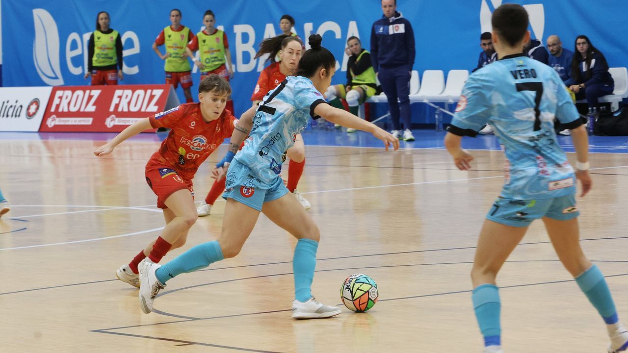 Reparto de puntos en uel derbi entre el Poio y el Castro Bloques Cando (2-2)