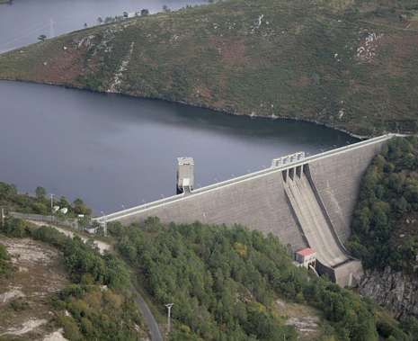 Santa Uxía cumple 25 años