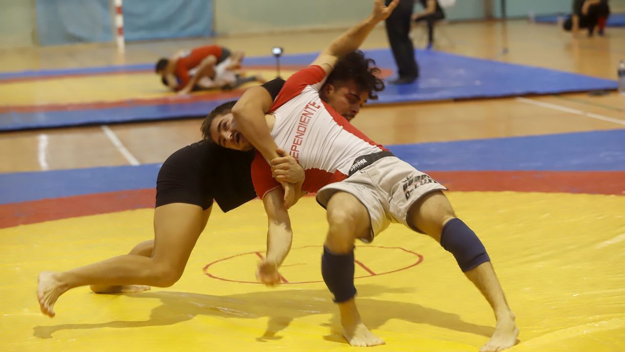 Uxía Rodríguez y Lara Lapa mordieron medalla en Rianxo