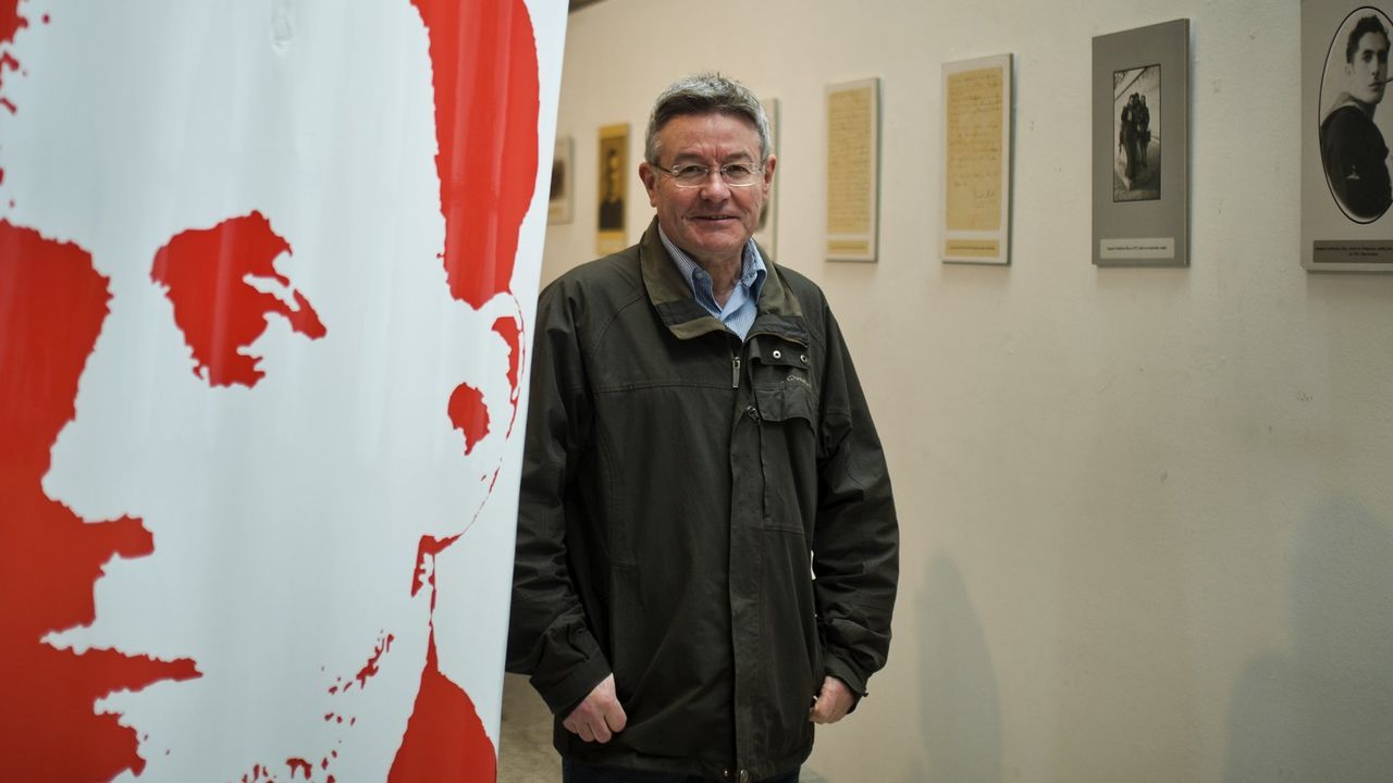 Presentación del libro «A fuxida do bou Ramón» en Cedeira