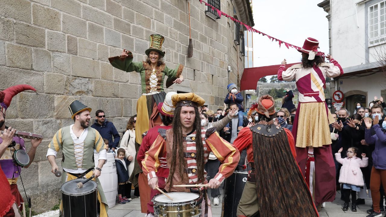 Más autobuses a Baiona durante la Arribada