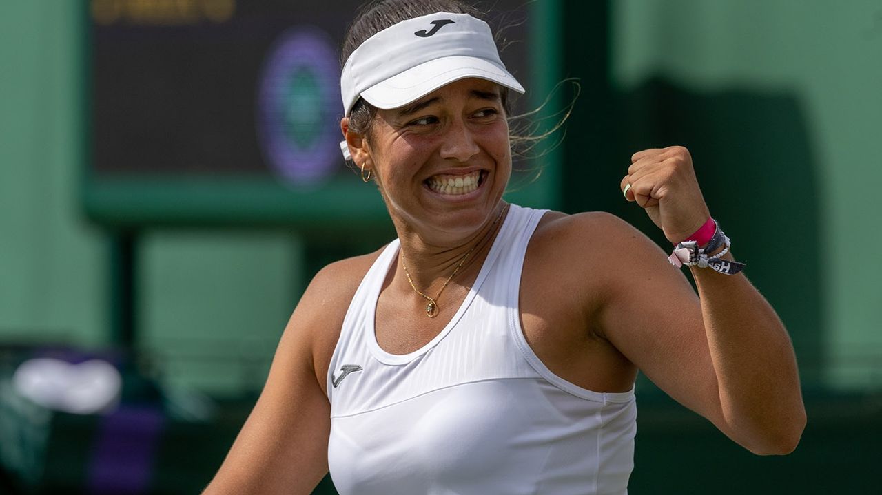 Jéssica Bouzas se estrena como cabeza de serie número 1 en un W60 tras ...