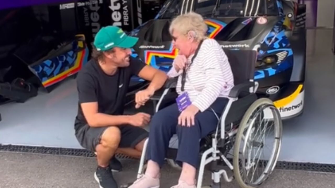 Fernando Alonso cumple el sueño de la abuela más famosa de España