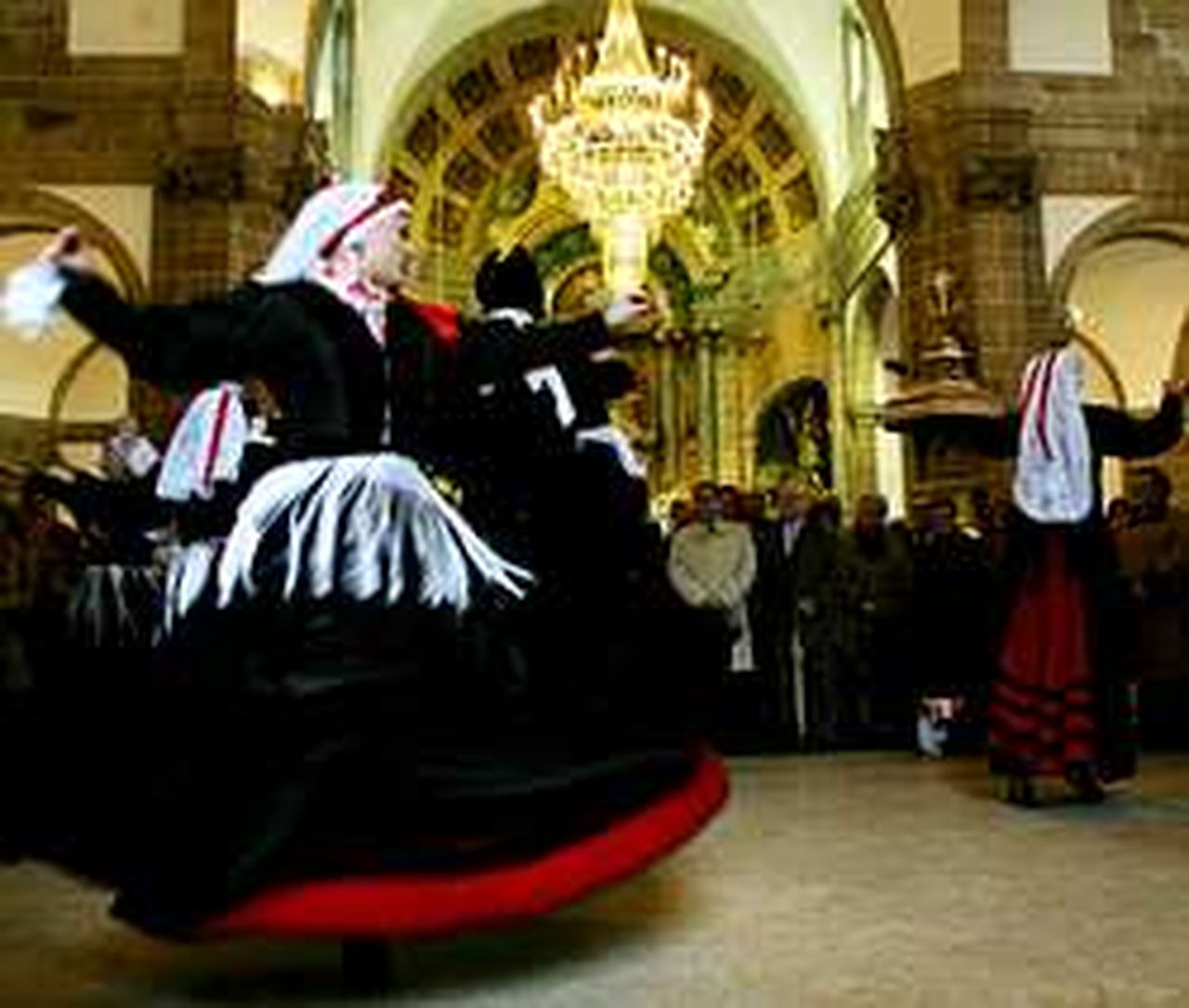 El Toxos celebra con un concierto en la concatedral sus 90 años de historia