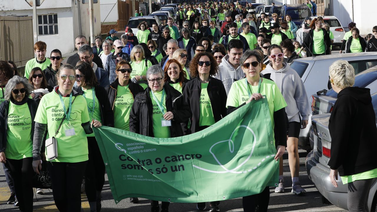 Numerosa participación en la marcha solidaria contra el cáncer este ...