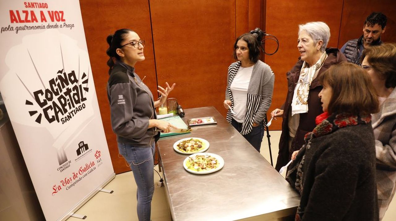 Brisa Medina enriquece una tortilla con níscalos confitados y gamba roja
