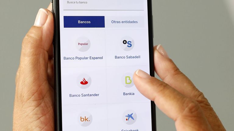 El BBVA abre su aplicación en el móvil a todos los productos bancarios ...