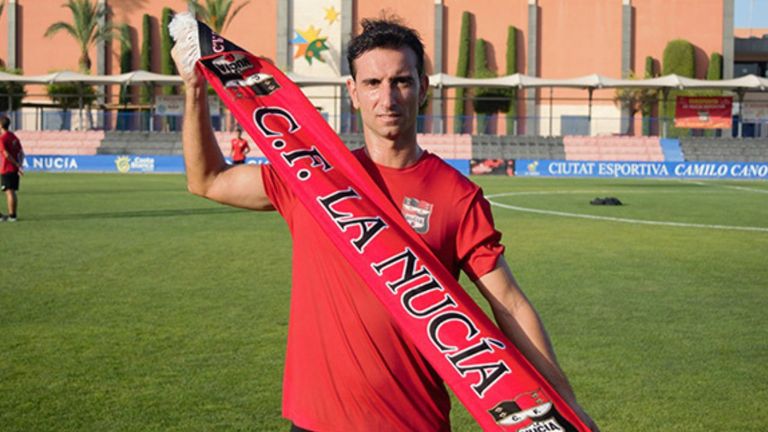 Jandro, el fan sportinguista que entrenará a un rival del Sporting ...