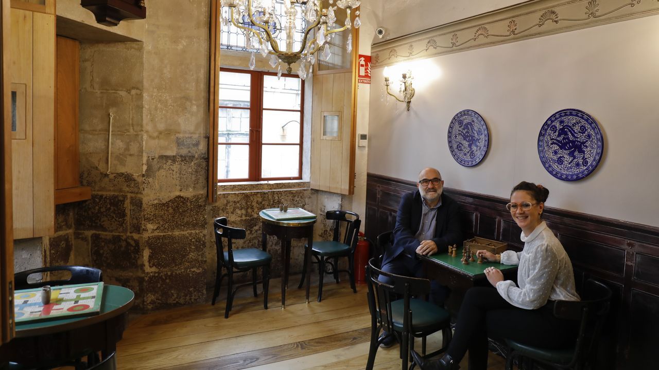 A memoria de 90 anos do Café Derby