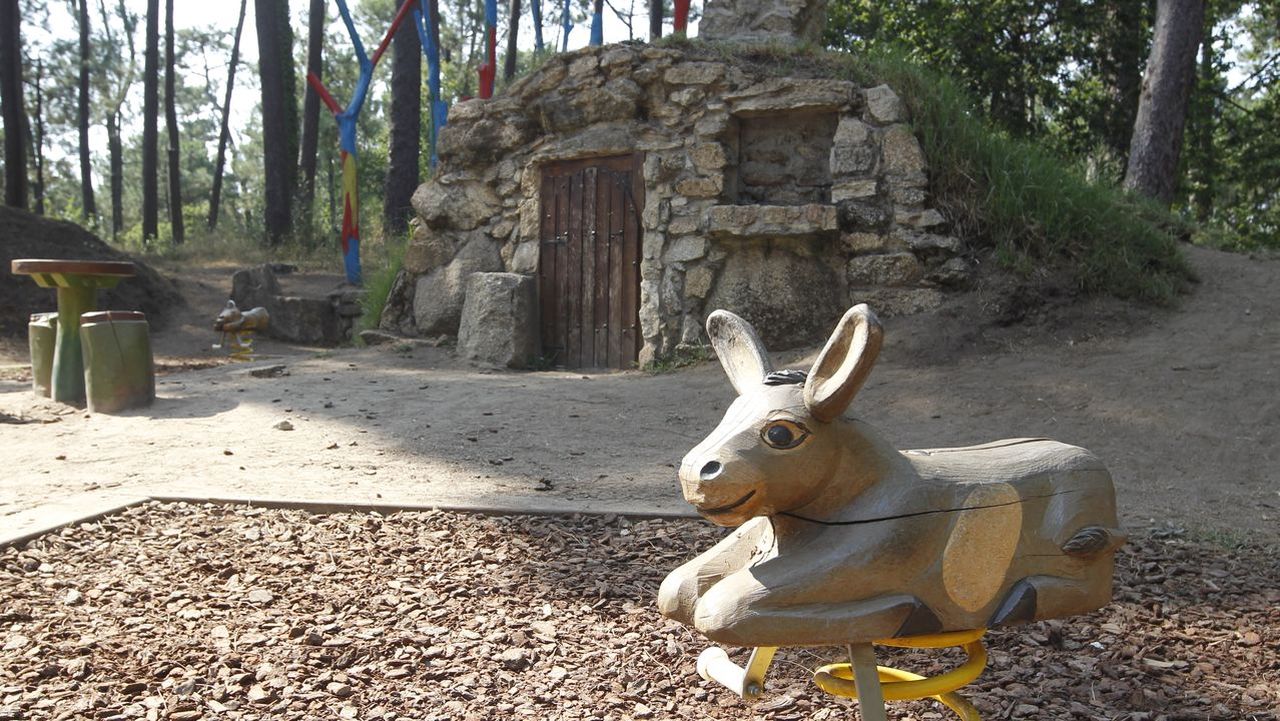 La Aldea Grobbit, lo más buscado de O Grove en Google tras El Náutico