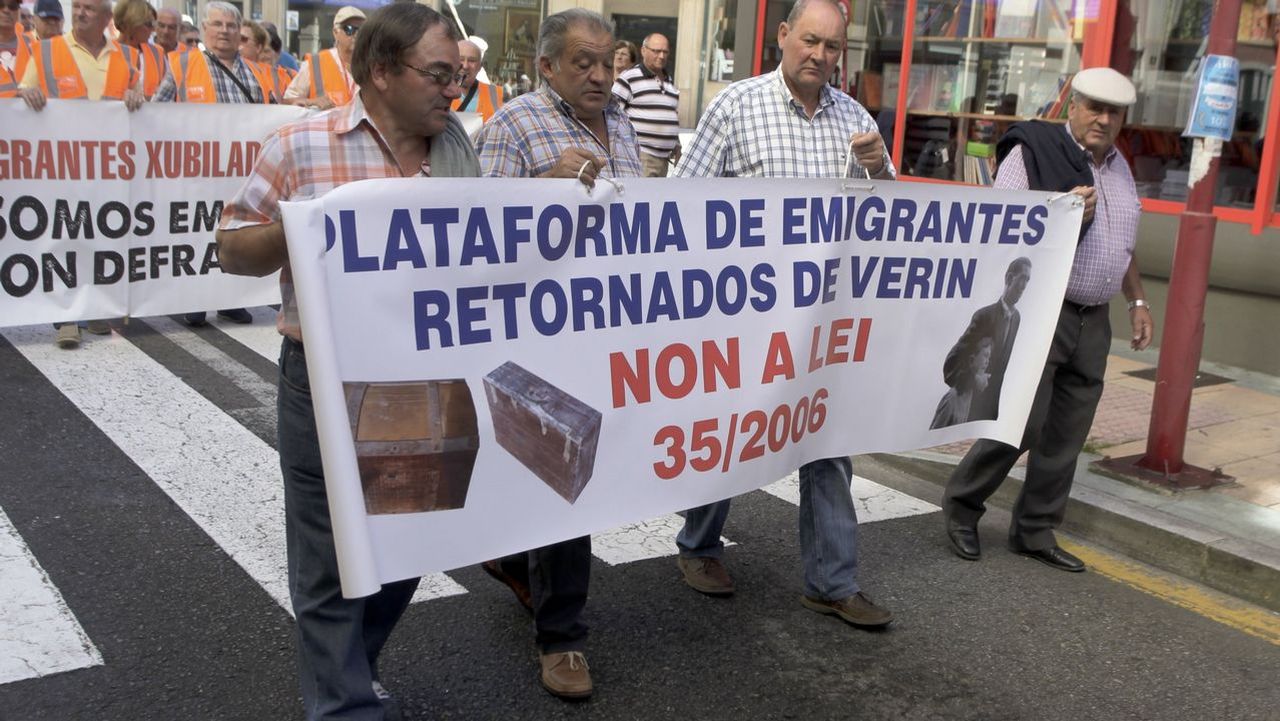 La plataforma de emigrantes retornados vuelve a la calle