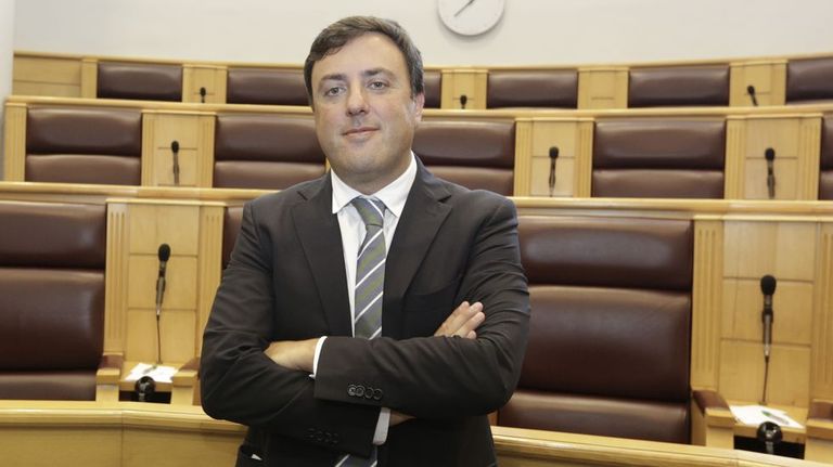 Valentín González, proclamado presidente de la Diputación de A Coruña