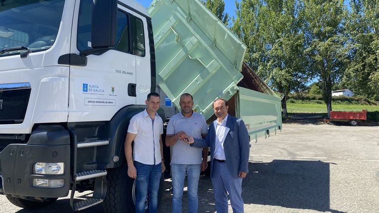 Lalín estrena un nuevo camión