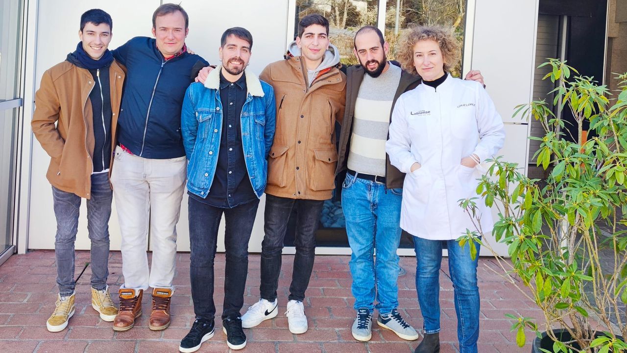 El cocinero lalinense Alberto López se trajo al equipo del Lera a ...