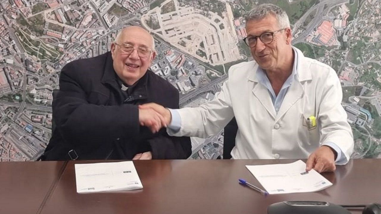 La fundación de la casa Escariz firma un acuerdo con la Novoa Santos ...