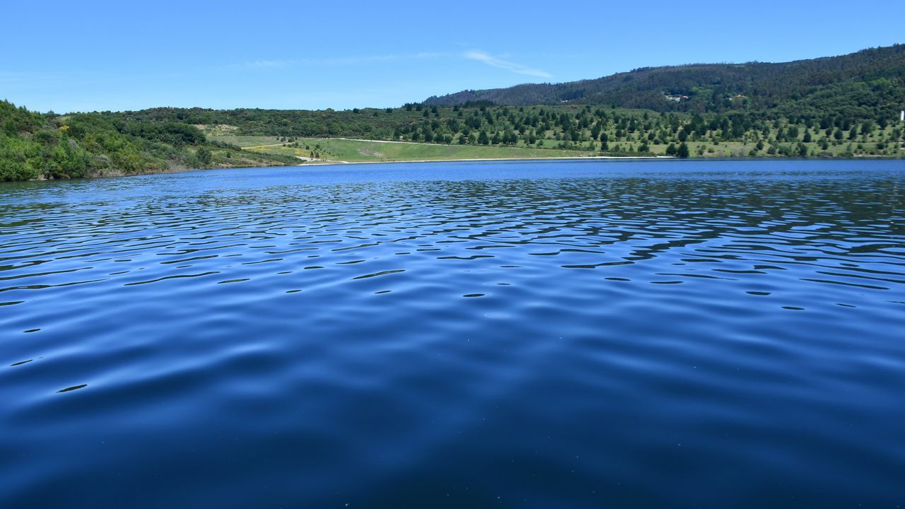 El lago azul de Cerceda