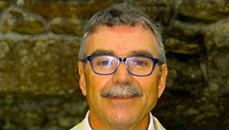 Manuel Insua, alcalde de Corcubión: «Tratamos de ter sintonía con todos»