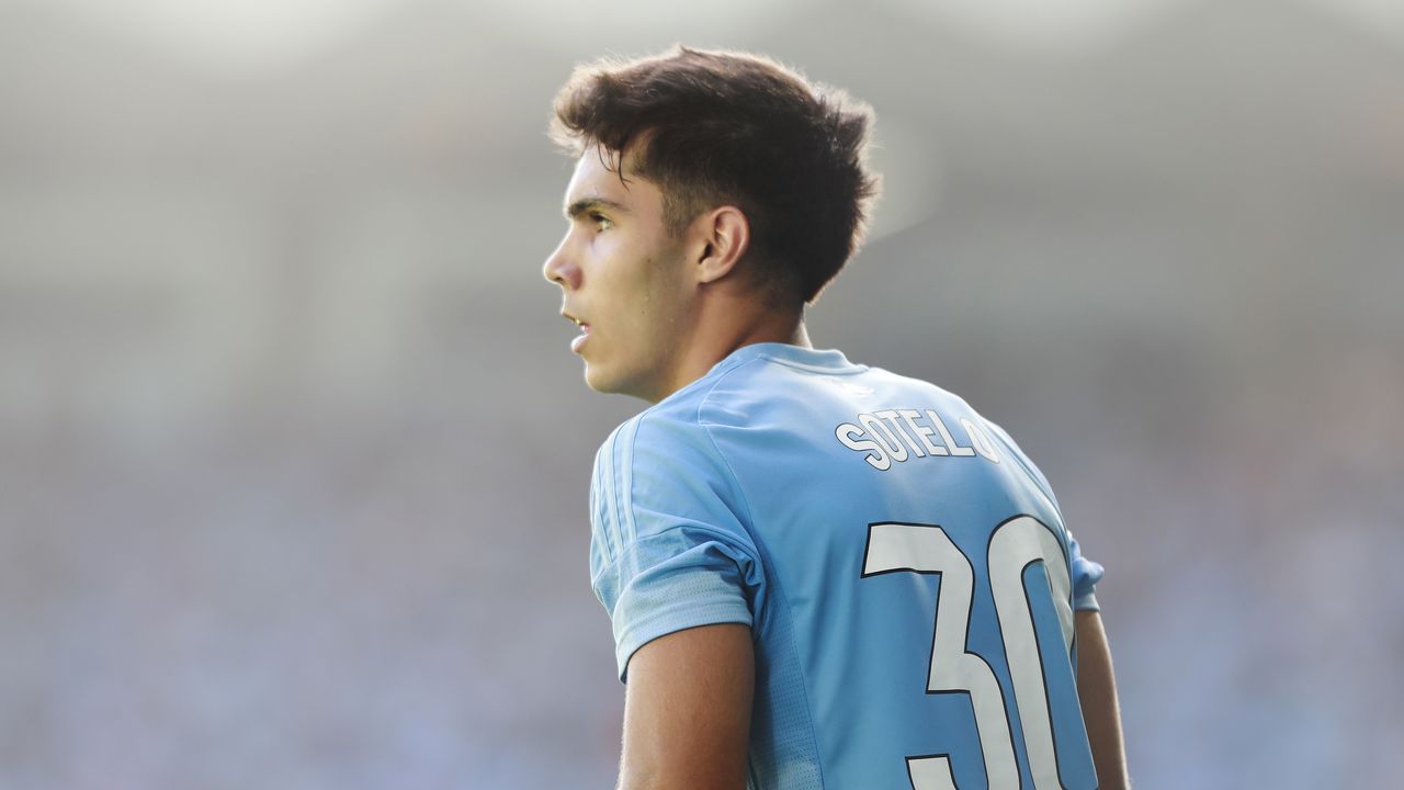 Hugo Sotelo se estrena como titular en Primera jugando 81 minutos