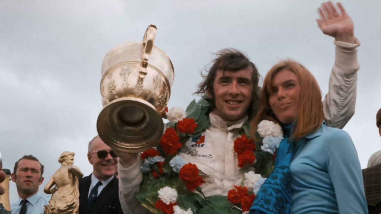 Tres críticas de cine: «Stewart», «El castillo» y «Golpe a Wall Street»